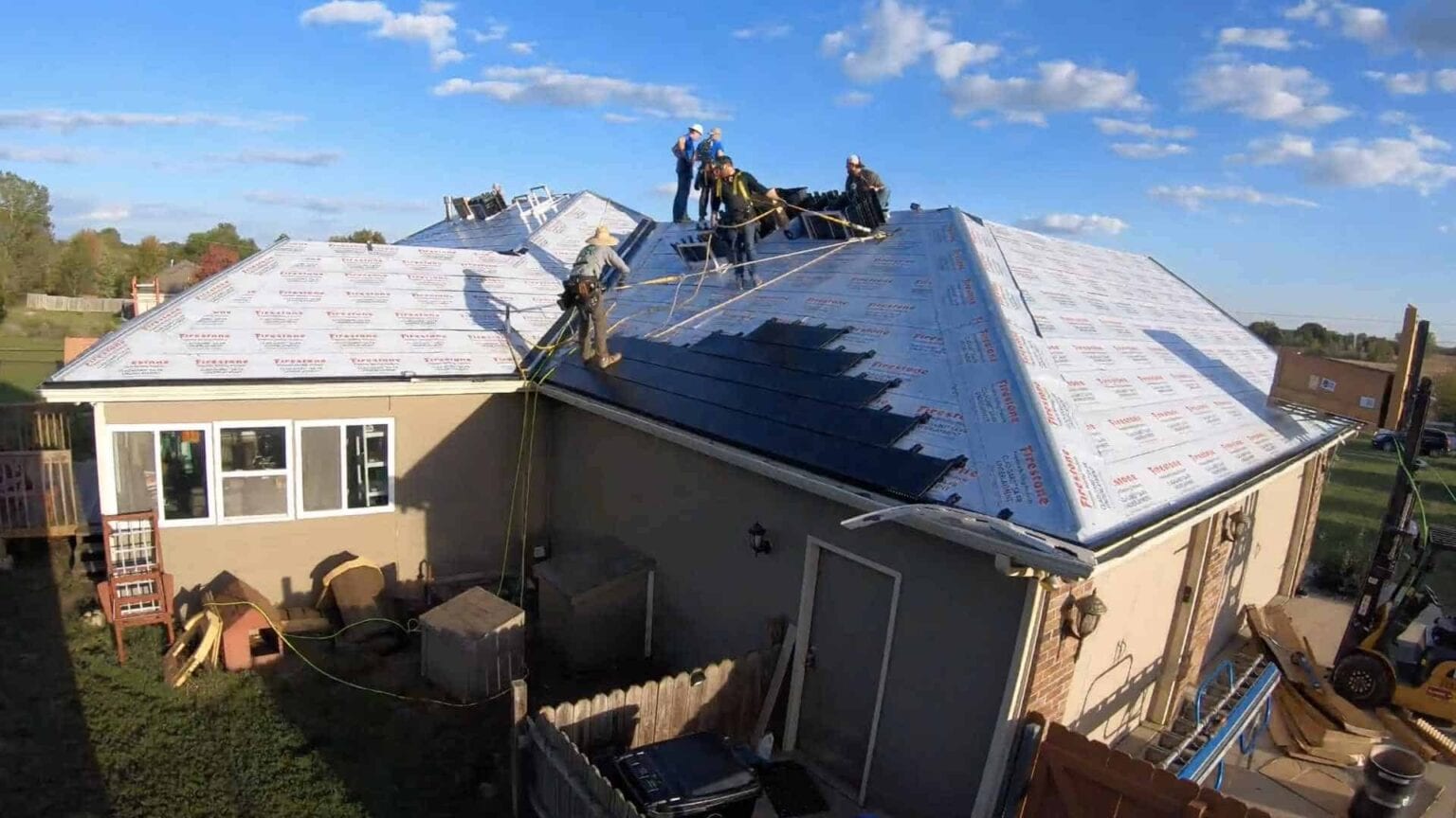 Tesla Solar Roof Installers Needed, Training Provided - Electric Guide