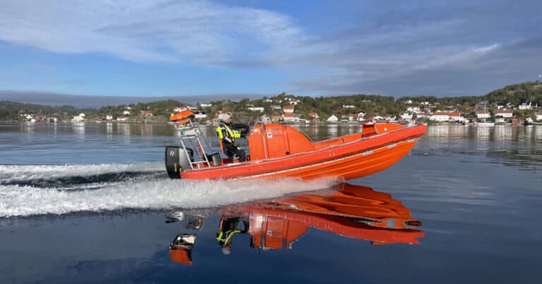 Axopar Invests in Evoy, Accelerating the Shift Towards Electric Boating ...