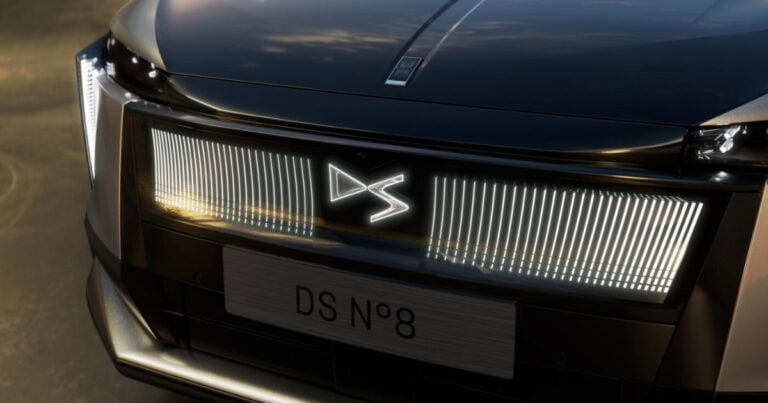 Stellantis DS N°8: The Pinnacle of Electric Luxury - Electric Guide